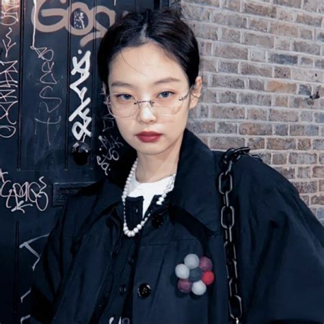 제니 촬스의 이슈와 유머