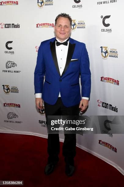 Adam Hunter Comedian Photos And Premium High Res Pictures Getty Images