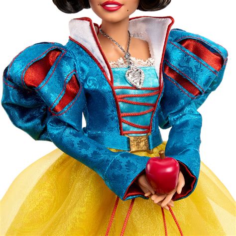 Snow White Doll From Disneys Snow White Disney Collectors Mattel