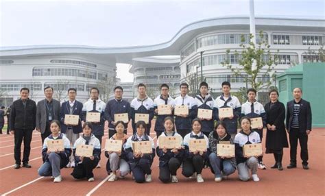 师生勠力同心共谱瑶海新篇 记合肥一中瑶海校区周一升旗仪式 合肥市第一中学