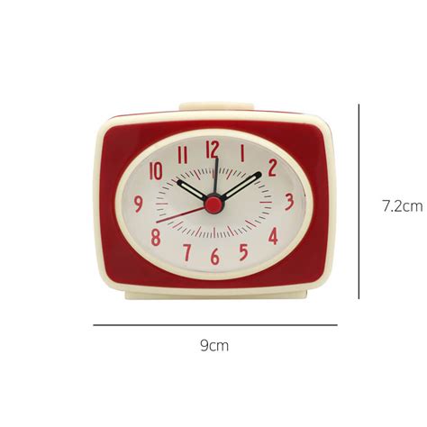 Brisk Style Retro Analog Desk Clock Silent Vintage Style