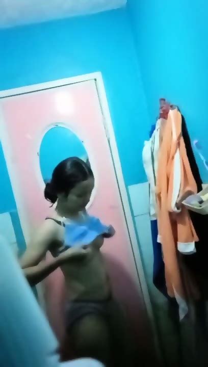 Kkn Ngintip Mandi Mahasiswi Indonesia 3 Eporner