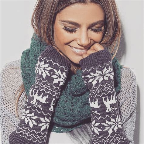 Karina Flores Pictures