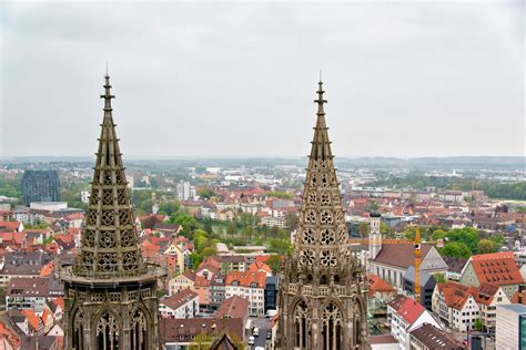 What Is Gothic Architecture According To Design Experts