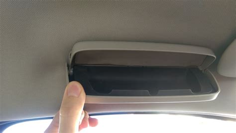 Установка очечника — Volvo S40 (2G), 1,8 л, 2008 года | аксессуары | DRIVE2