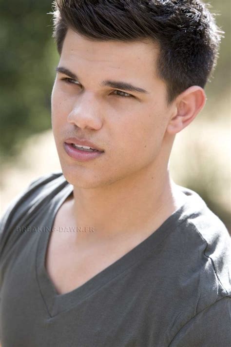Jacob Twilight Wallpapers 21 Images Wallpapercat