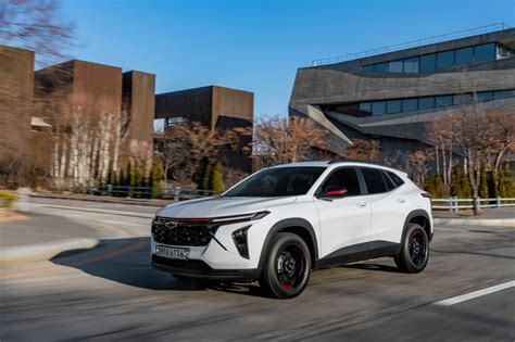 쉐보레 2025년형 트랙스 크로스오버 출시 클리앙