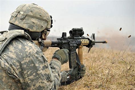 Army Wants Upgrades To Improve M4A1 Carbine S Performance Accuracy Military Com