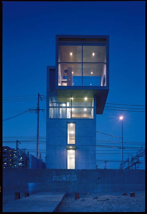 安藤忠雄 44の住宅 2003 兵庫県神戸市 撮影 松岡満男 4 x 4 House 2003 Kobe Hyogo
