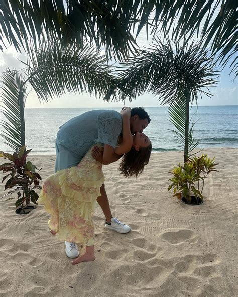 Brooklyn Shucks Feet