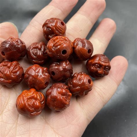 四海玉器 DIY饰品配件仿老蜜蜡佛头散珠 18毫米通孔深糖色珠子 虎窝淘