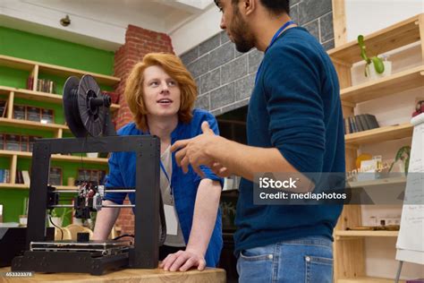 프린터에 3d 모델을 만드는 3차원 인쇄에 대한 스톡 사진 및 기타 이미지 3차원 인쇄 출품자 박람회 Istock