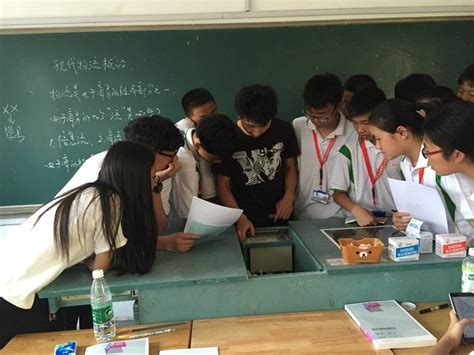 树立责任意识 提高信息化应用——信息处召开新学期电教管理员责任书签订与使用培训会议 南京中华中等专业学校