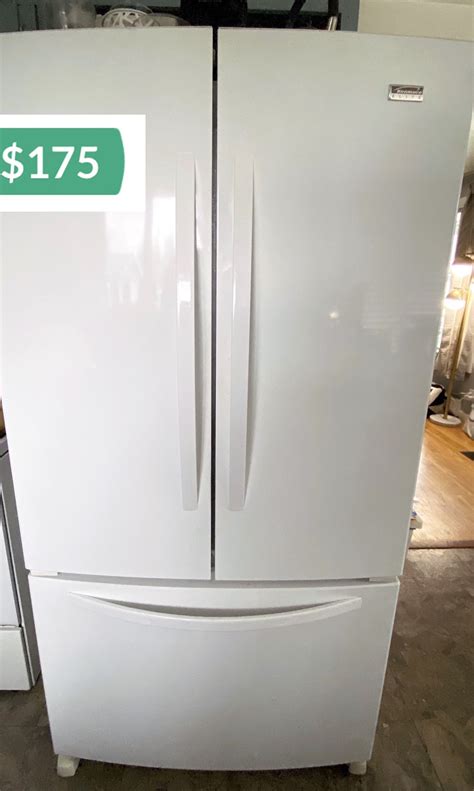 Pending Sale Kenmore 36” Refrigerator In White High Gloss Smooth
