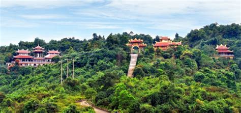 Visit Truc Lam Bach Ma Monastery Vm Travel