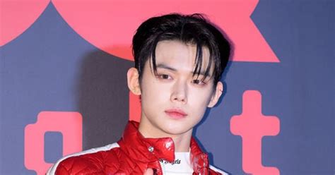 [사진]투모로우바이투게더 연준 하트 받으세요