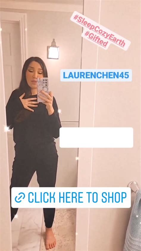Lauren Chens Feet