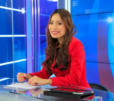 Why Do Female Meteorologists Always Wear Dresses