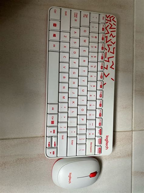 Logitech Wireless Keyboard Computers And Tech Parts And Accessories Computer Keyboard On Carousell