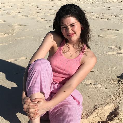 Gracie Abrams On Instagram Fashion Inspo Instagram Fashion Girl