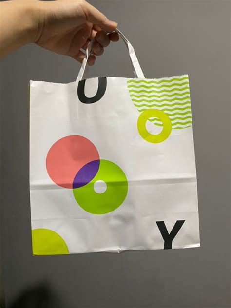 더쿠 디자인 바뀐 올리브영 쇼핑백종이가방