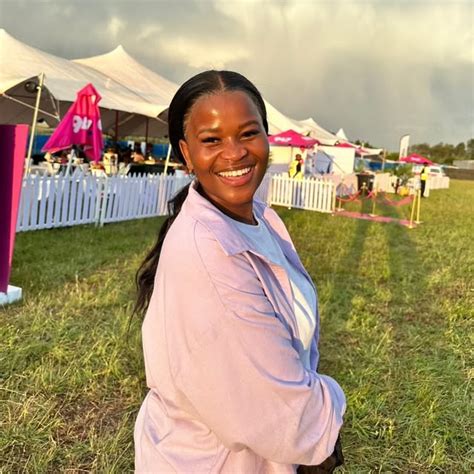 T Santi Thandazile Santi • Threads Say More