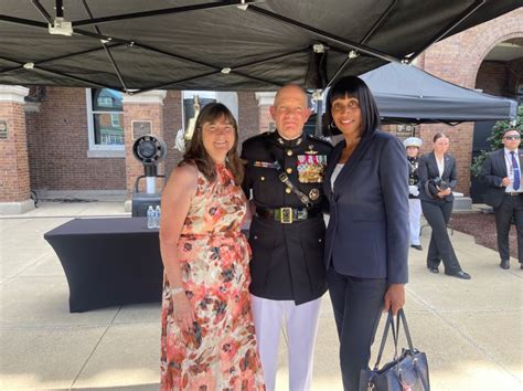 Marines Cmc Acmc Robin Fortner 10 Comments