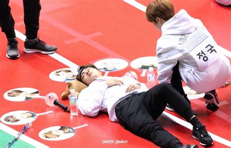 Heres 20 Photos Of Bts Being Sleeping Beauties Koreaboo