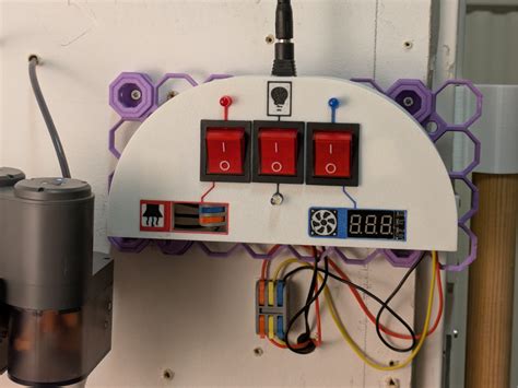 Carcasa Para 2 Controladores Pwm Interruptores Por Bongus Makerworld