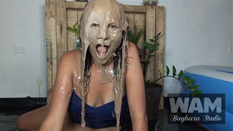 New Messy Game Looking In The Bucket Of Chocolate UMD