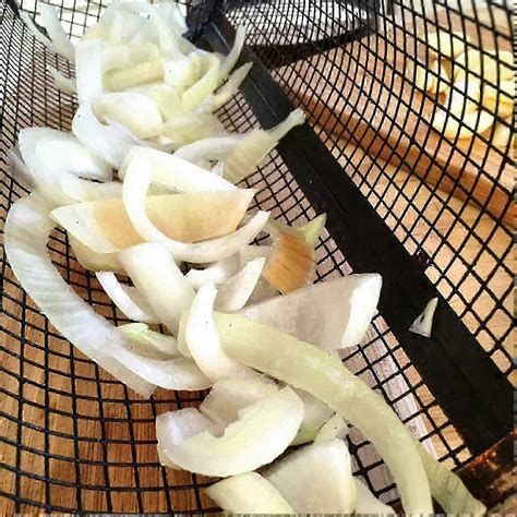 Rolling Grilling Basket Stainless Steel Wire Mesh Cylinder Grill