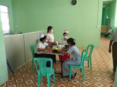 လက်ပံတန်းမြို့၌ ပြည်သူ့ကျန်းမာရေးစောင့်ရှောက်မှုများ ကွင်းဆင်းဆောင်ရွက