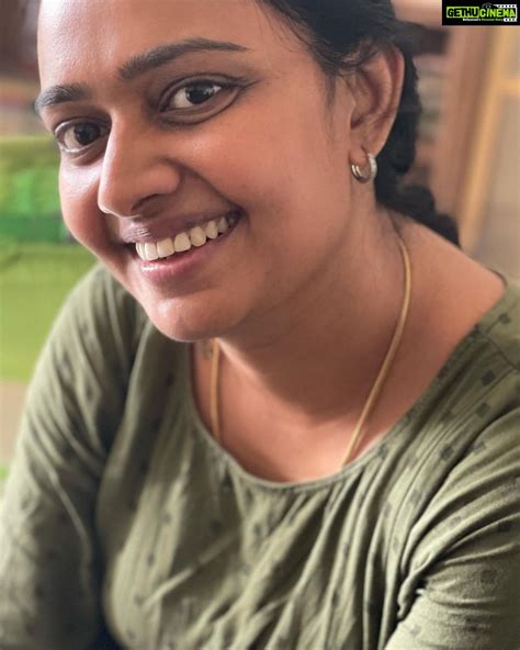 Actress Divya Padmini Hd Instagram Photos And Wallpapers November 2022