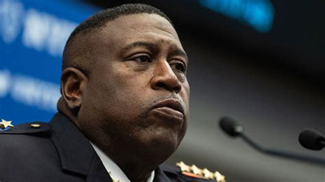 Ex Nypd Official Admits A Relationship With Subordinate But Denies He