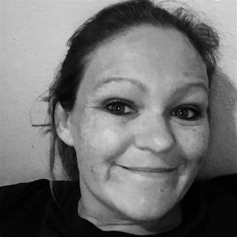 Melanie Melanie2289 On Threads