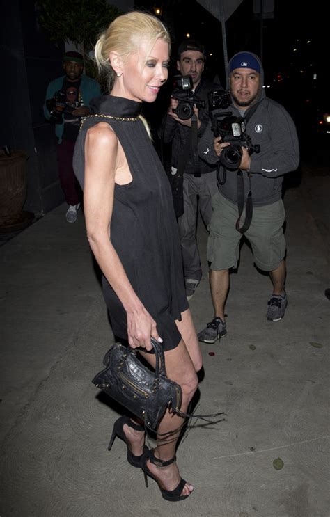 Tara Reid Little Pantie Upskirt Upskirtstars