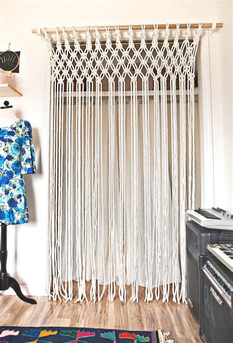 Beginner DIY Macrame Craft Project Ideas That Are Easy And Fun