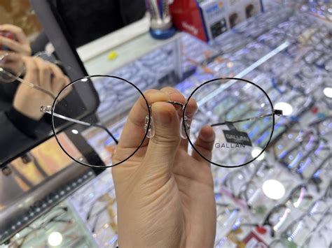 서울대입구안경 에그옐로우안경점 저렴한 블루라이트차단 장원영렌즈 하파크리스틴 픽업점 추천 네이버 블로그