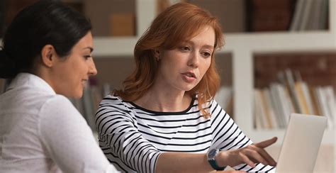 Shopify Vs Wordpress 2024 Comparison Which Is Better Favstheme