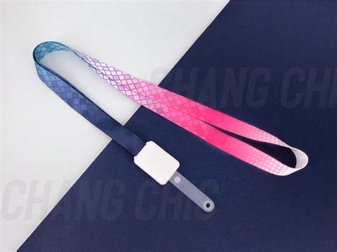 熱轉印帶塑膠證件帶扣 PVC膠片款 昶綺有限公司