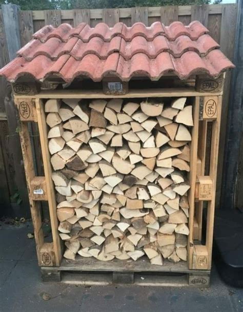 Porte Bûches Декор в деревенском стиле Деревянные поддоны Мебель с деревянными поддонами