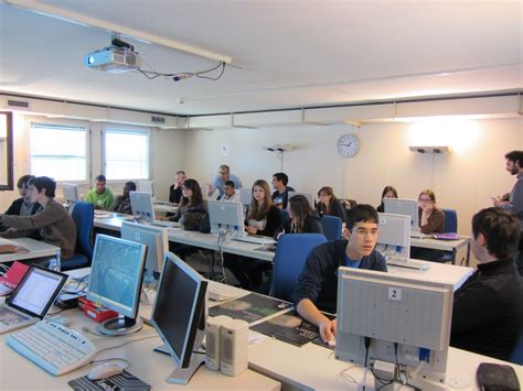 Masterclasses Alice 2012 Cern Document Server