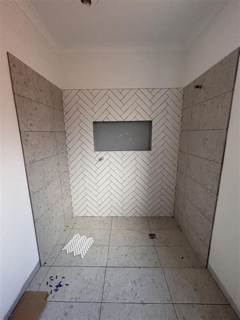 Tiler Installed Incorrect Shower Tiles R Tile