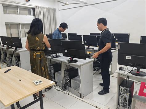 国际传播与艺术学院开展节前实验室安全专项检查行动 海南大学国际传播与艺术学院