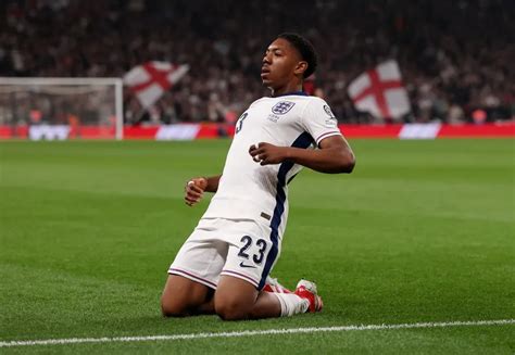 🚨 New Manchester United Have Made An Informal Enquiry For Arsenals 19