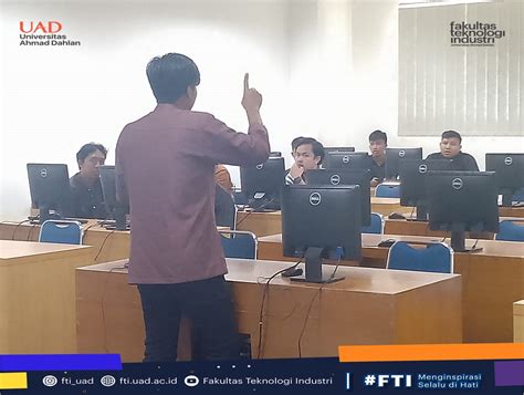 246 Mahasiswa Angkatan 2018 Fti Uad Mengikuti Camp Skripsi Fti Uad