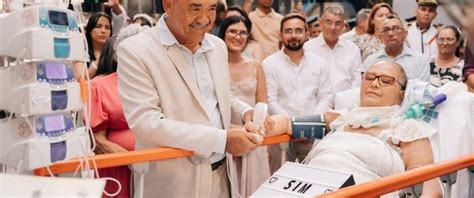 Paciente Com Câncer Oficializa União De Décadas Em Casamento No