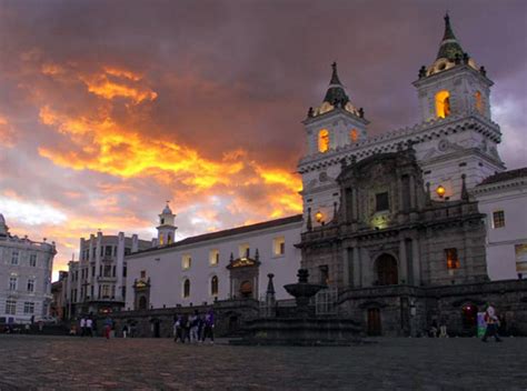 Vive Y Explora Quito En Familia De Viaje