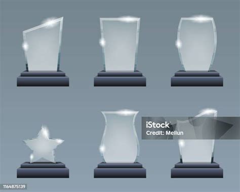 빈 유리 트로피 상 현실적인 장식 디자인 요소 템플릿 벡터 일러스트 0명에 대한 스톡 벡터 아트 및 기타 이미지 0명 1위