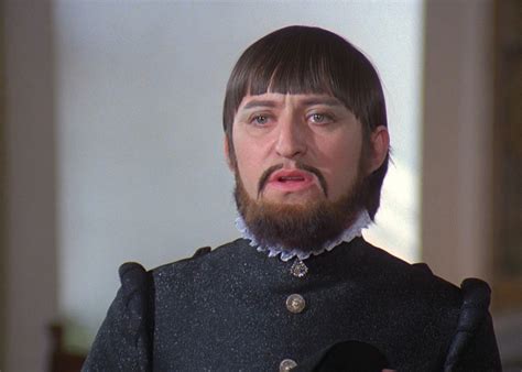 Rumburak Marge Chlupaté Jů I Strýc Z Ameriky Všestranný A Oblíbený Jiří Lábus Slaví 75